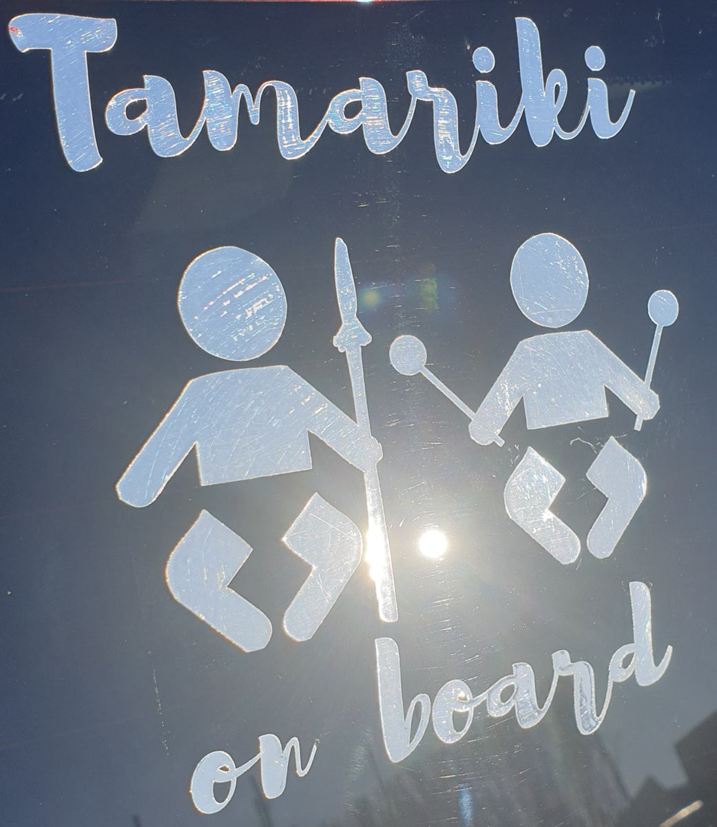 Tamariki on board – Little Shop of Taonga